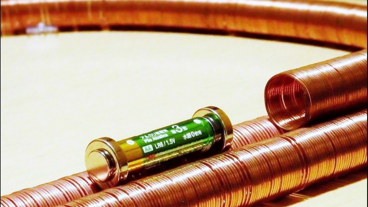 World S Simplest Electric Train 2