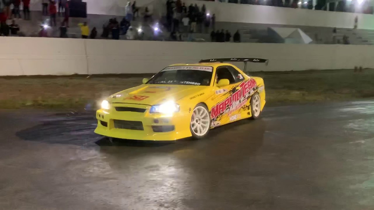 Crazy Nissan Gt R Nismo R32 R33 R34 R35 Donuts Drifting Drag Racing