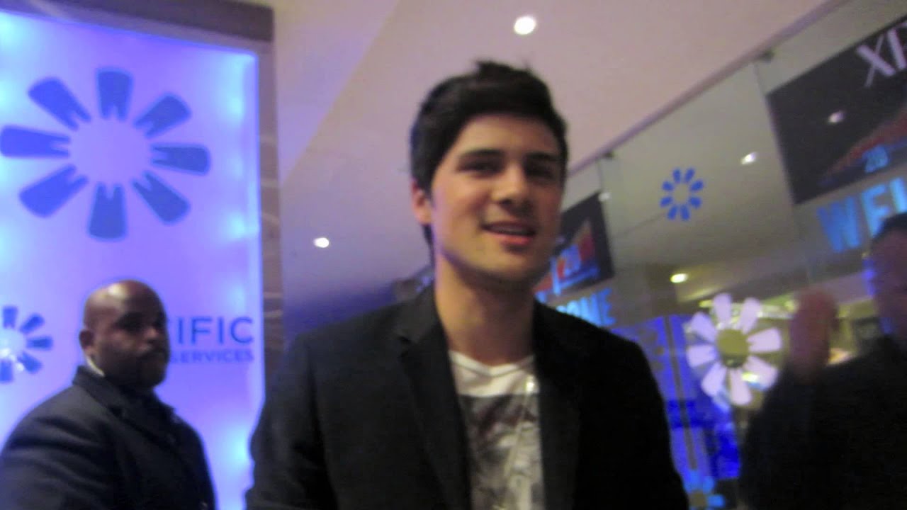 Anthony Padilla At Vidcon 2014 Shoutout To Matthew Youtube