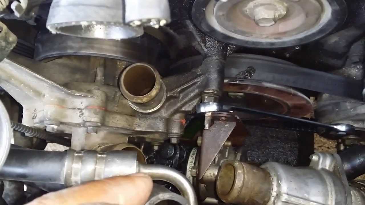 Removing A Water Pump On A 2001 Lincoln Ls Youtube
