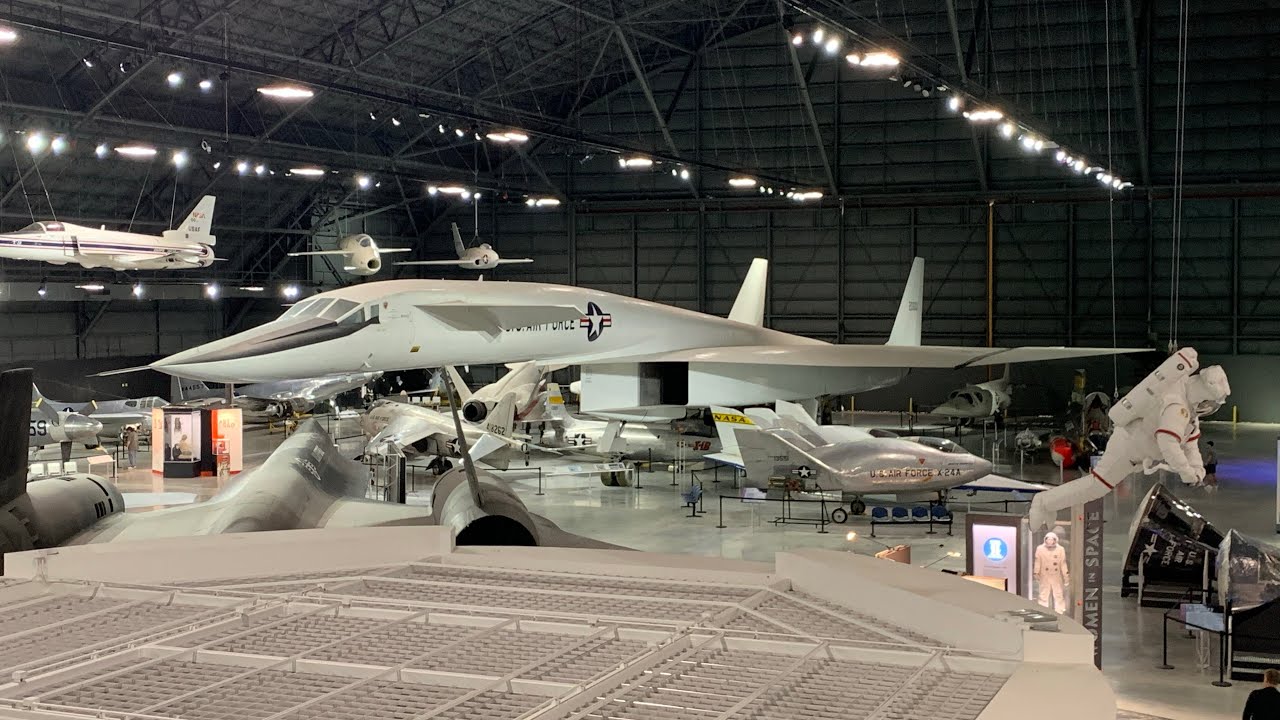 Nmusaf Experimental Aircraft Gallery Fet Xb 70 Valkyrie And C 141