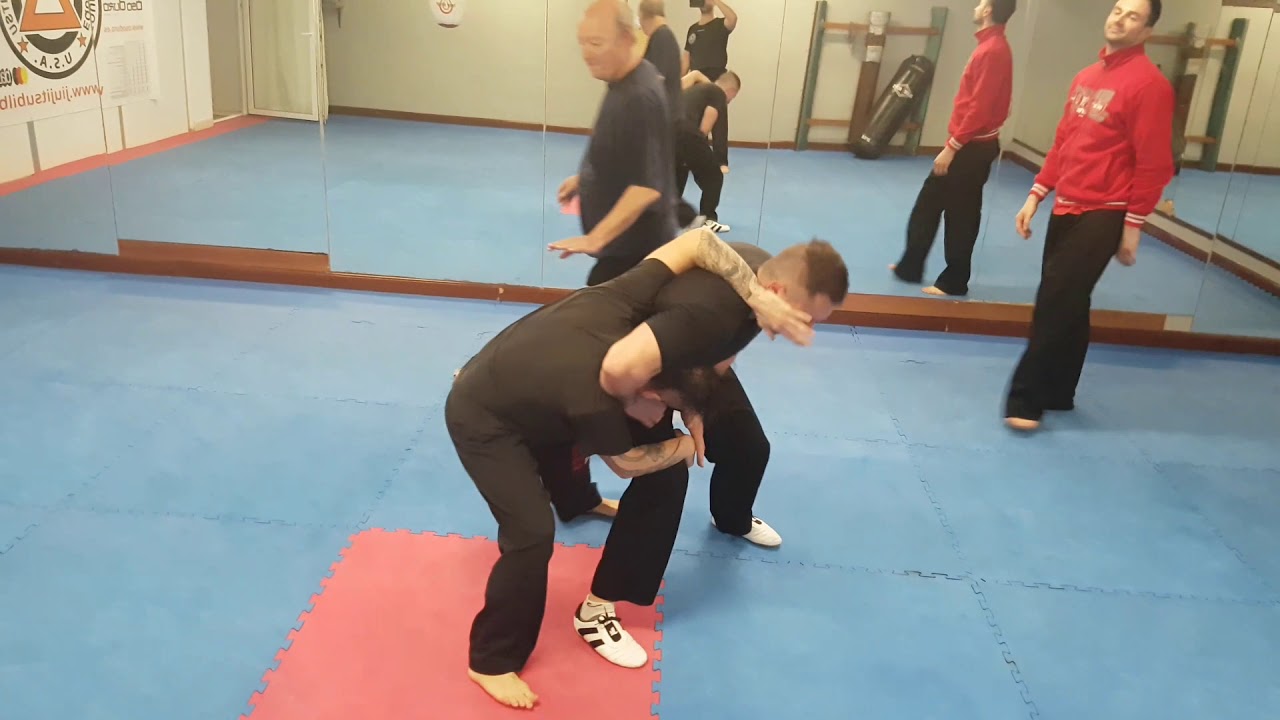 Krav Maga Fight And Defense Techniques Youtube