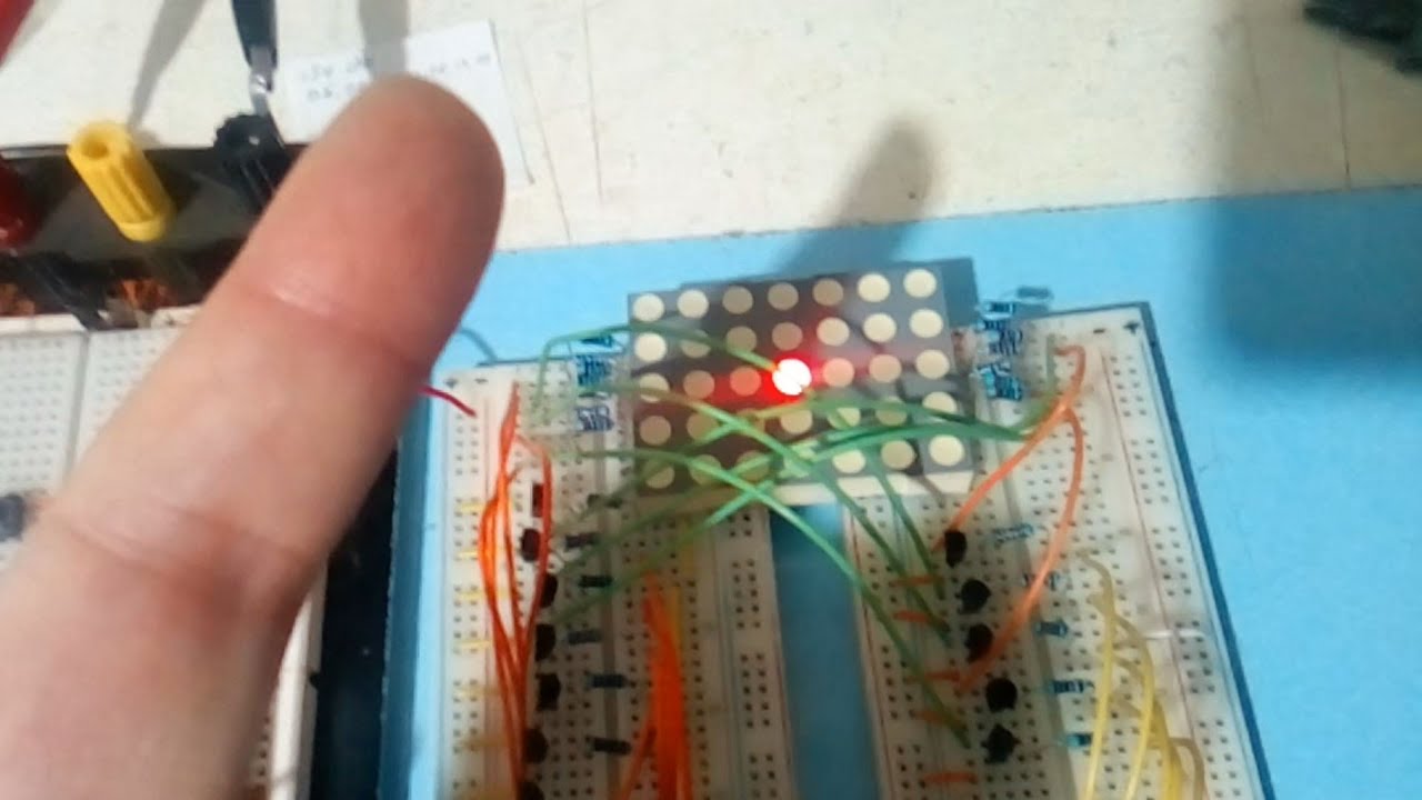 144 At28c16 Eeprom P5 First Dot On The Led Matrix Youtube