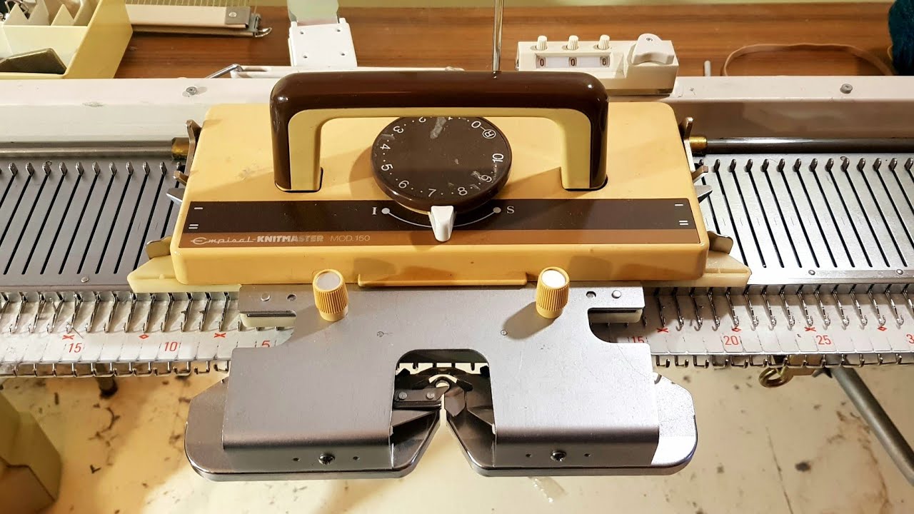 Knitmaster Mod 150 Setup Cast On And Ribbing Method Youtube