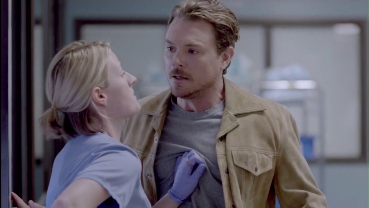 Floriana Lima As Miranda Riggs In Lethal Weapon 01x01 Part I Youtube
