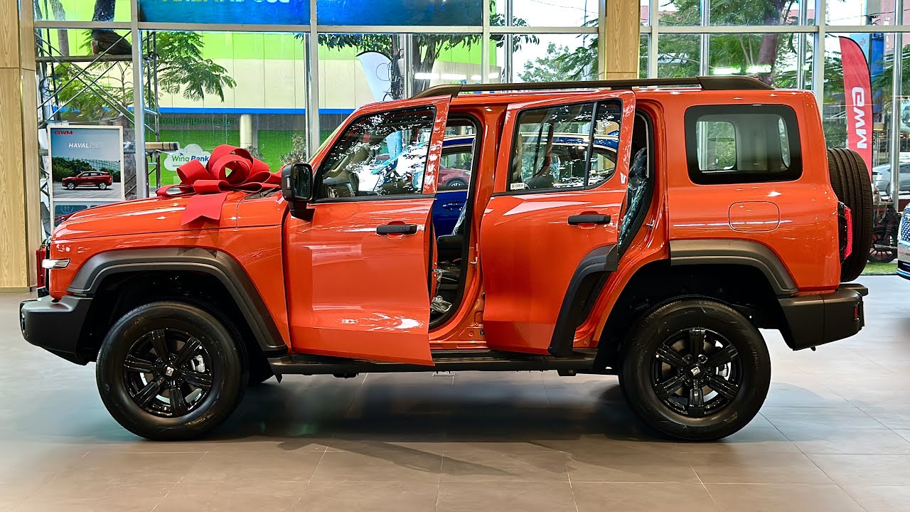 2023 Gwm Tank 300 2 0t 4wd Orange Color Exterior And Interior Details