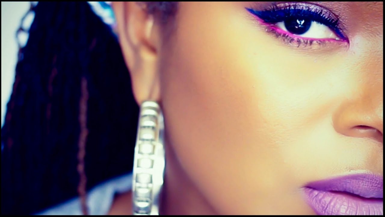 Chatty Grwm Colorful Lines Makeup Tutorial Youtube