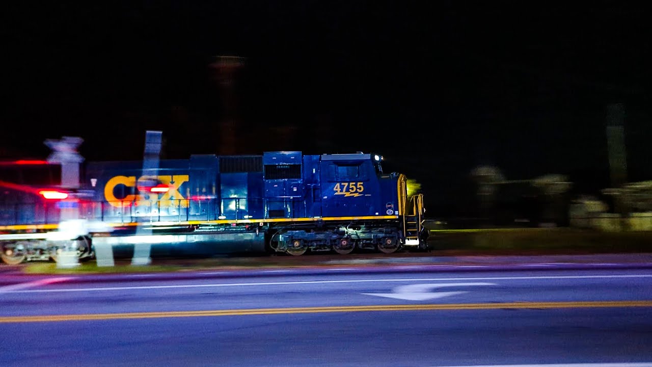 Csxt 4755 Leads I145 Through Dover Florida Youtube