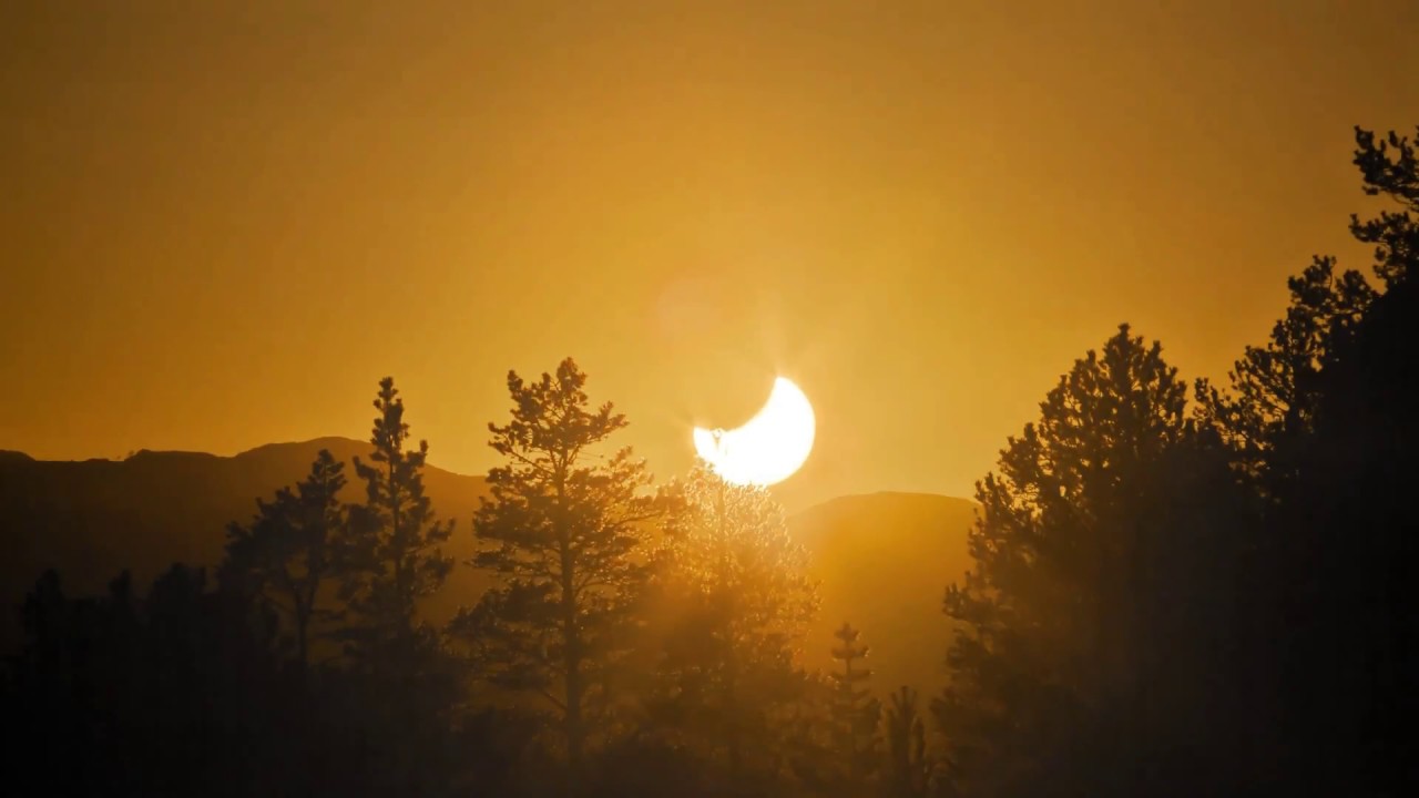 Midnight Sun Eclipse Timelapse Northern Norway Youtube