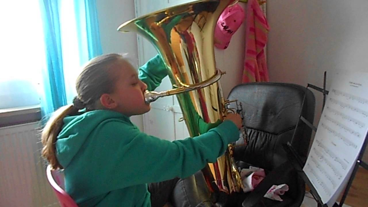 Die Tuba Sarah 2 Youtube