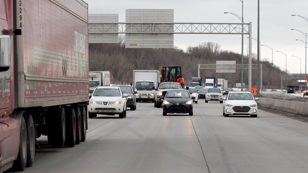 Missing Lane Markers On Turcot Interchange Youtube