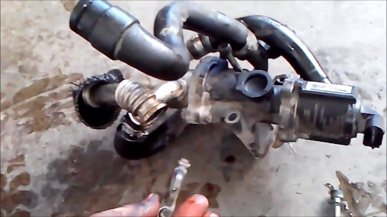 Opel Corsa 1 3 Cdti Egr Valve Cleaning Fix P0400 Fault Code Youtube