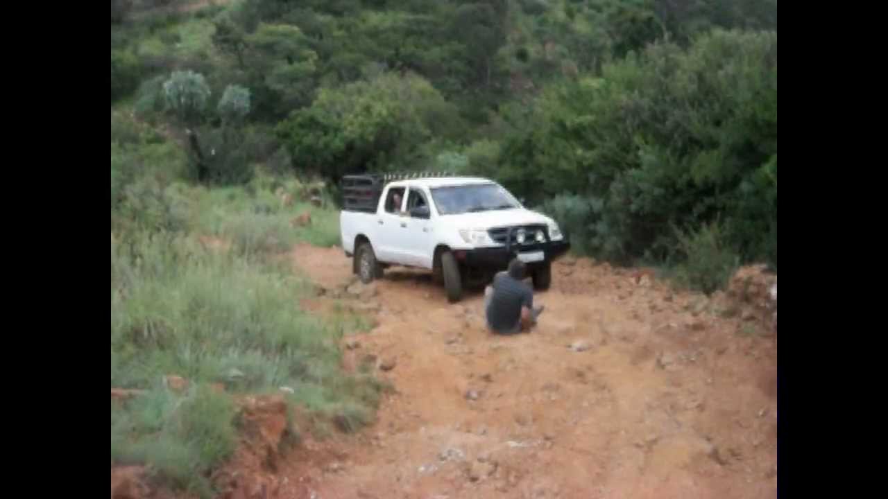 Toyota Hilux Spotter Bails On Steep Uphill Youtube
