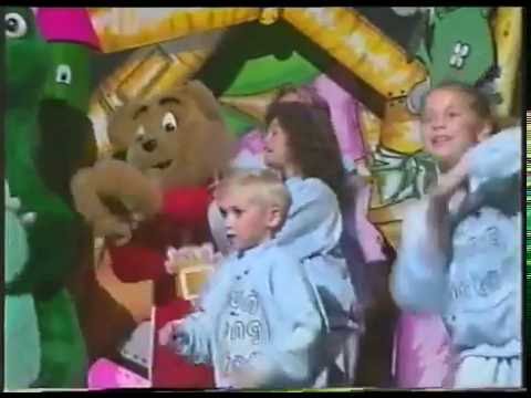 The Fun Song Factory Song Clip The Hokey Kokey 1994 Youtube