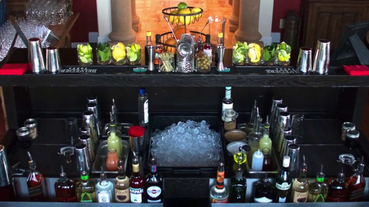 Mobile Bartending Setting Up For Event Youtube