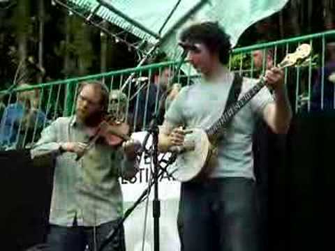 Folk All: TOM KITCHING