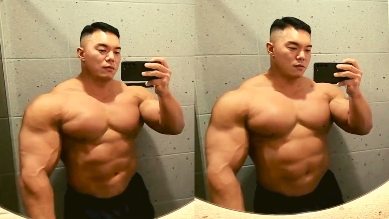 Korean Bodybuilder Muscle Flexing 14 Youtube