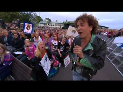Magnus Uggla Jag Och Min Far Live Allsång På Skansen Youtube