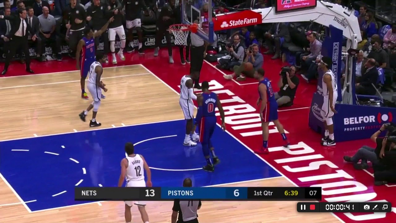 Jarrett Allen Blocks Blake Griffin Vs Pistons 18 10 18 Youtube
