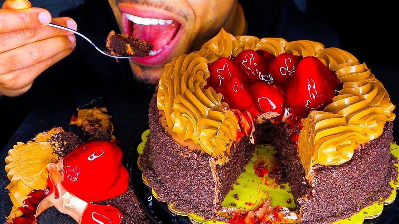 Asmr Chocolate Cake Eating Big Bites Mukbang No Talking Youtube