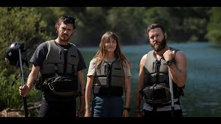 The River Wild Casts Leighton Meester Adam Brody Taran Killam In 90s ...