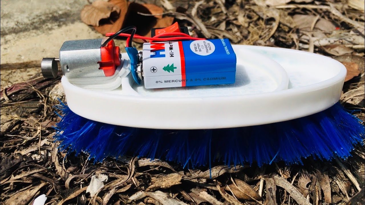 How To Make A Bristlebot Using Vibration Motor Robot Diy Project