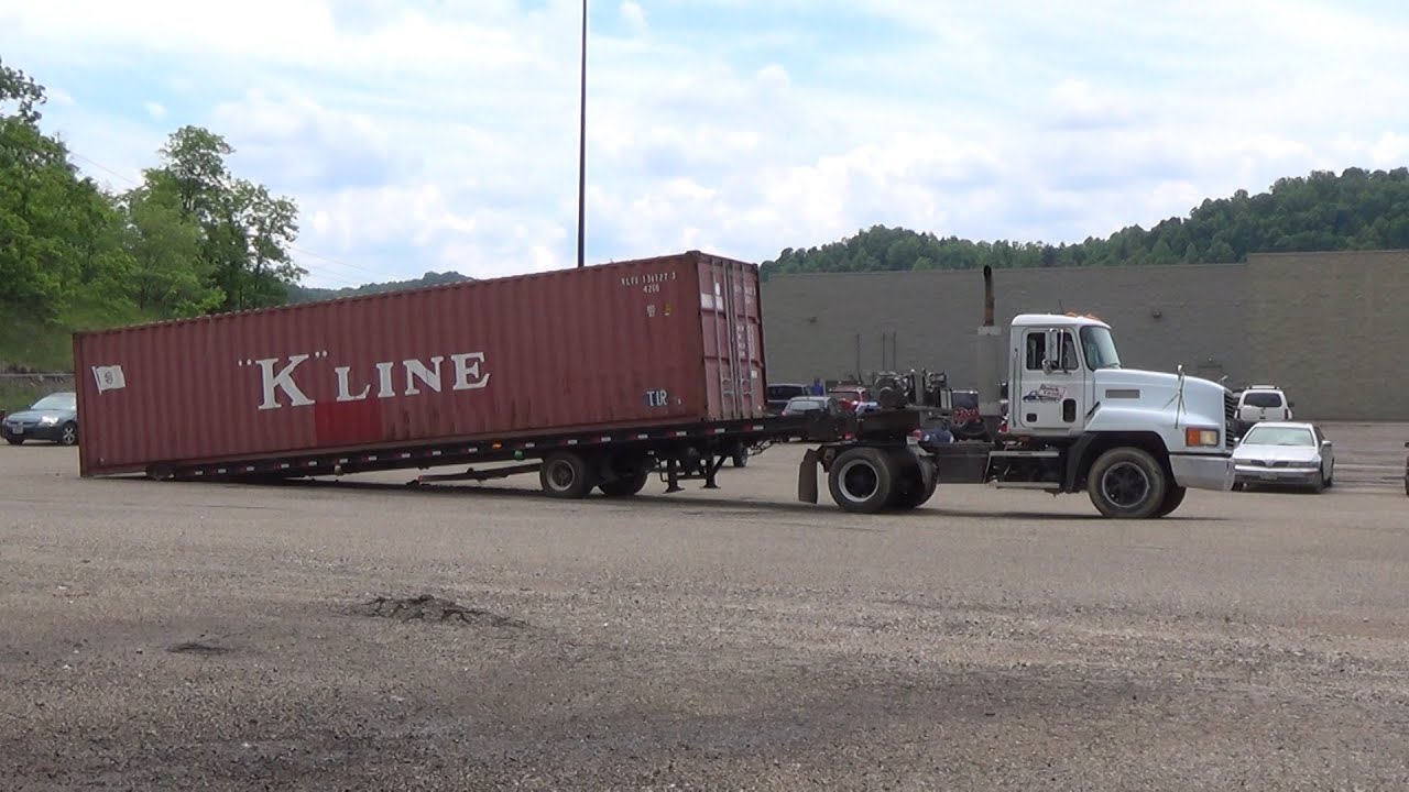 Loading A 40 Container