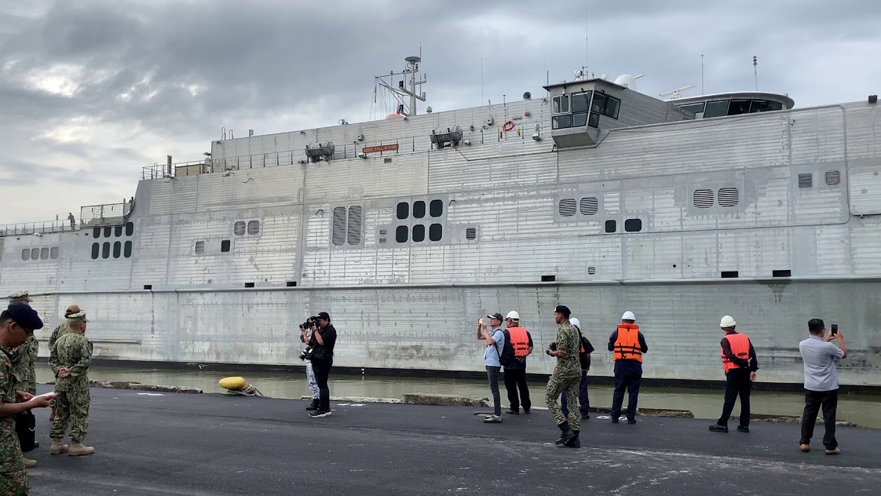 Usns Fall River Arrives In Kuching Youtube