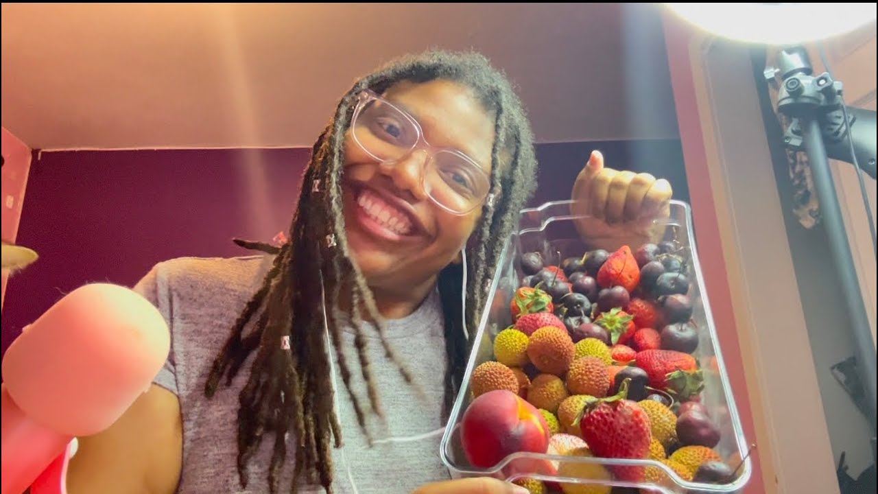 Asmr Eating Fruits Youtube