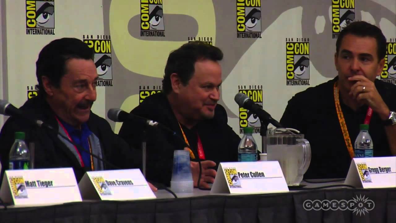 Comic Con Transformers Fall Of Cybertron With Nolan North Peter