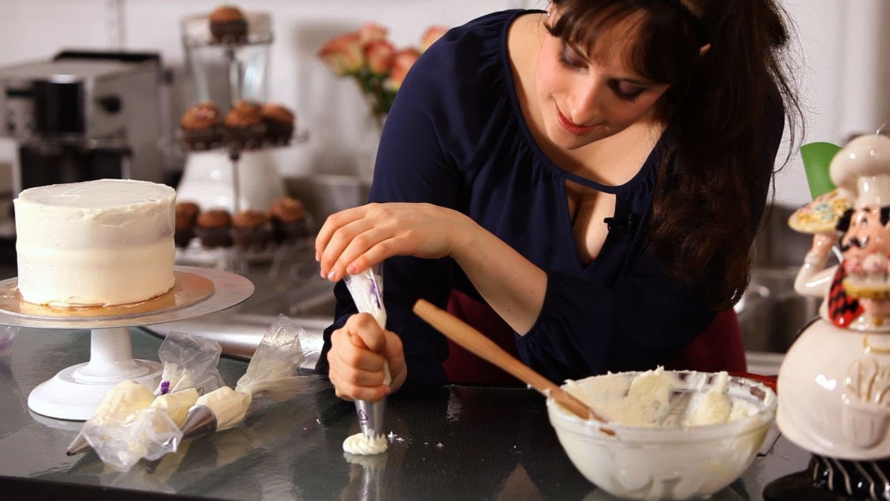 6 Basic Piping Techniques Cake Decorating Youtube