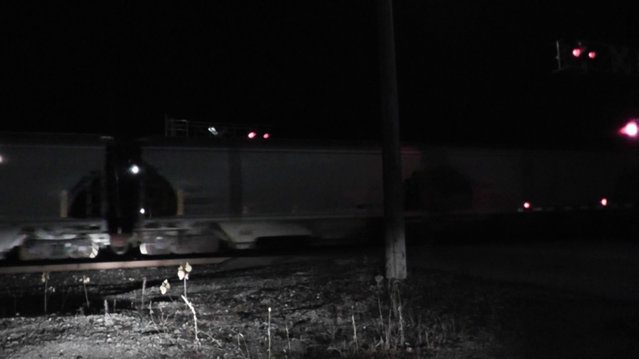 Csxt 7922 Eastbound Awesome Rs3l Youtube