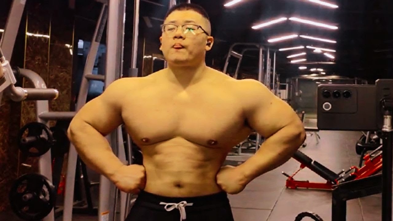 Chinese Bodybuilder Pose 17 Youtube