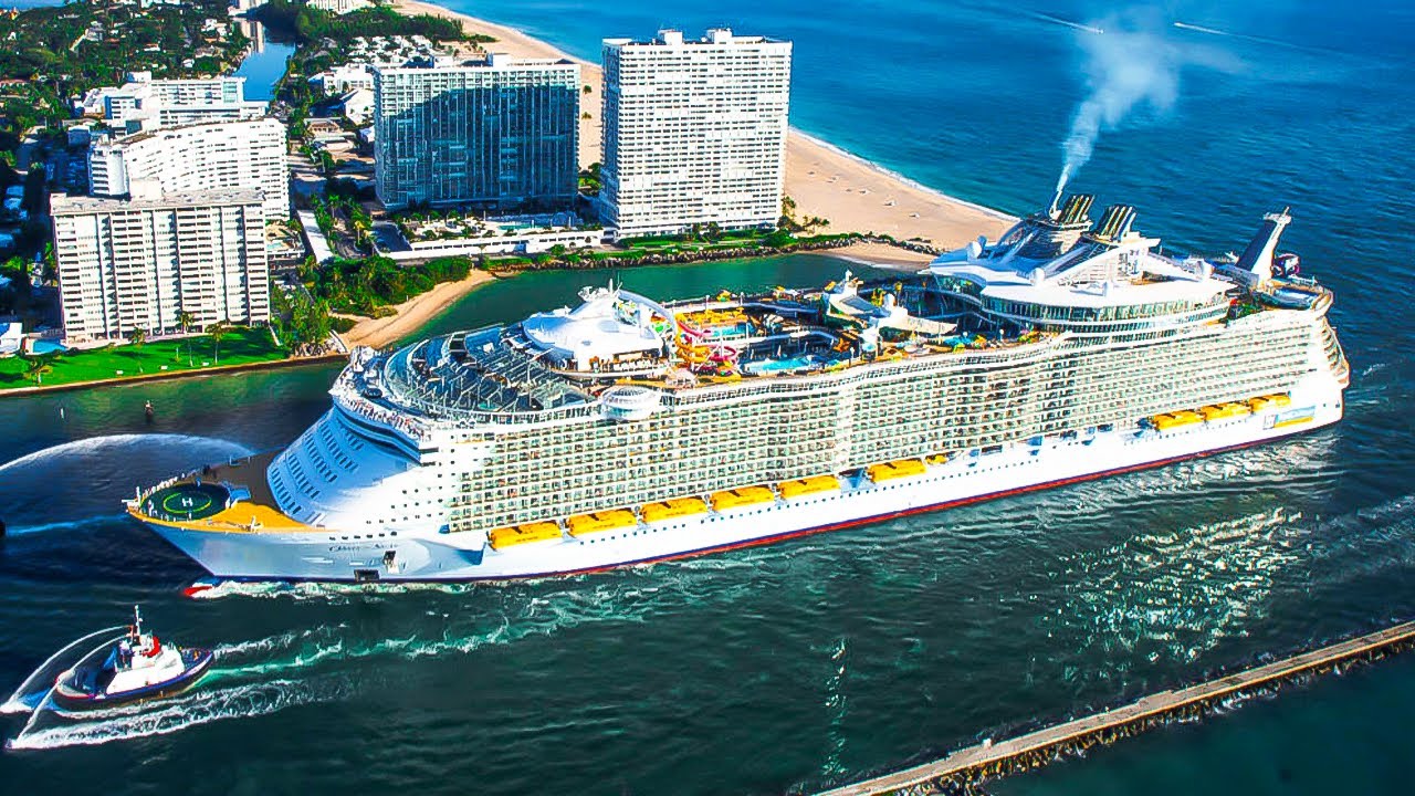 First Look Inside The World S Biggest Cruise Ship Emwz