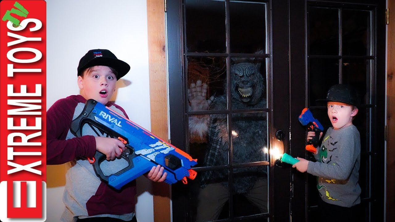 Night Of The Werewolf Sneak Attack Squad Halloween Beast Nerf Battle