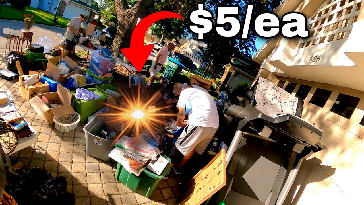 I Found A Yard Sale Selling New Things For Dollars Youtube