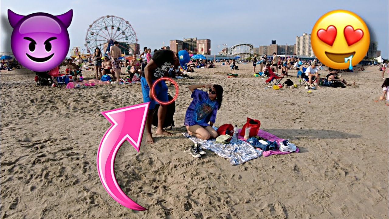 Cucumber Prank At The Beach On Pakistani Freak Youtube