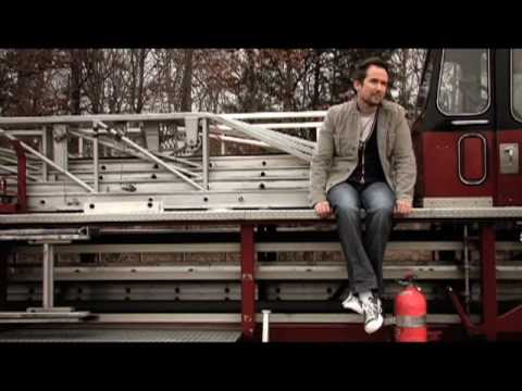 John Waller While I M Waiting Feat Scenes From Fireproof Chords