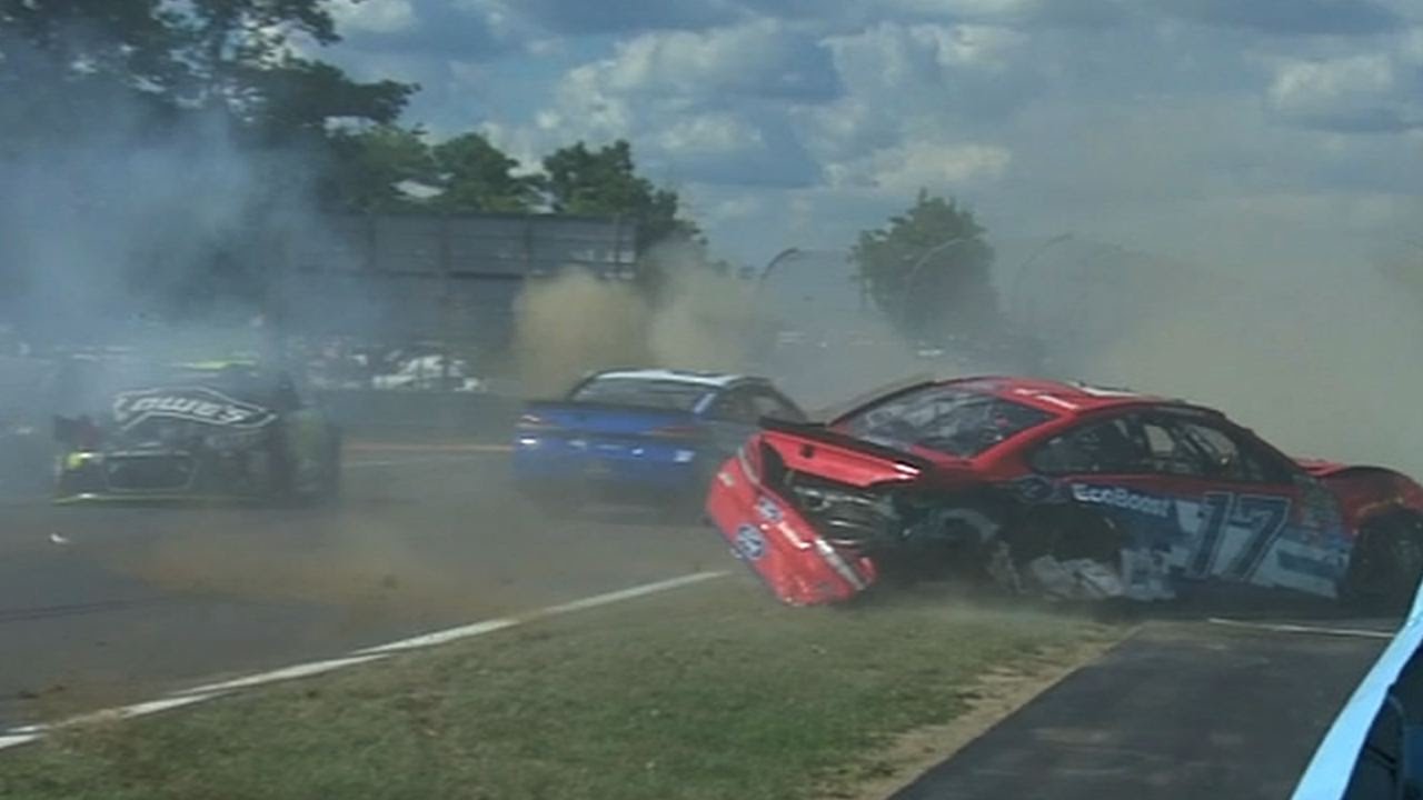 2016 Cheez It 355 Watkins Glen First Multi Car Crash Youtube