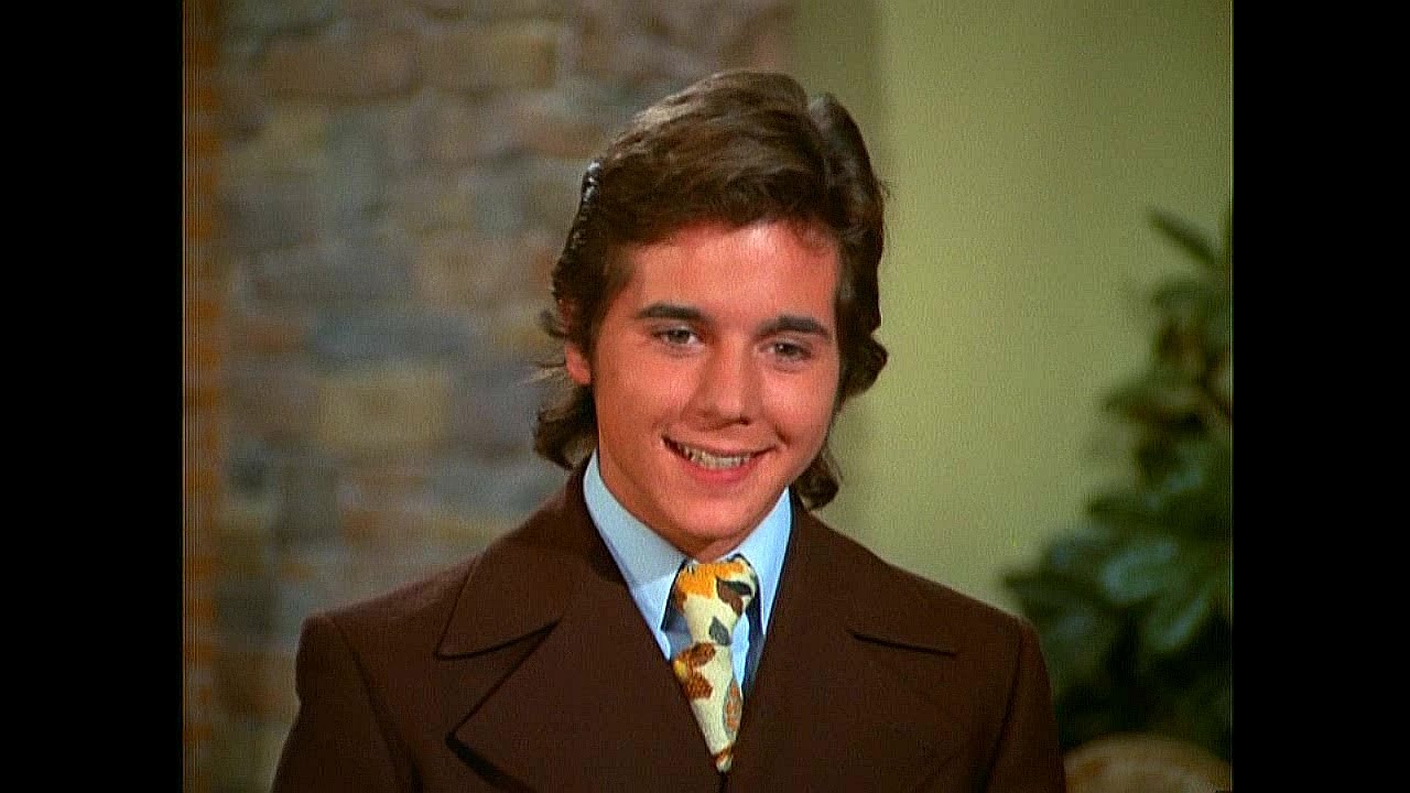 The Brady Bunch Marcia Meets Desi Arnaz Jr 1970 Youtube