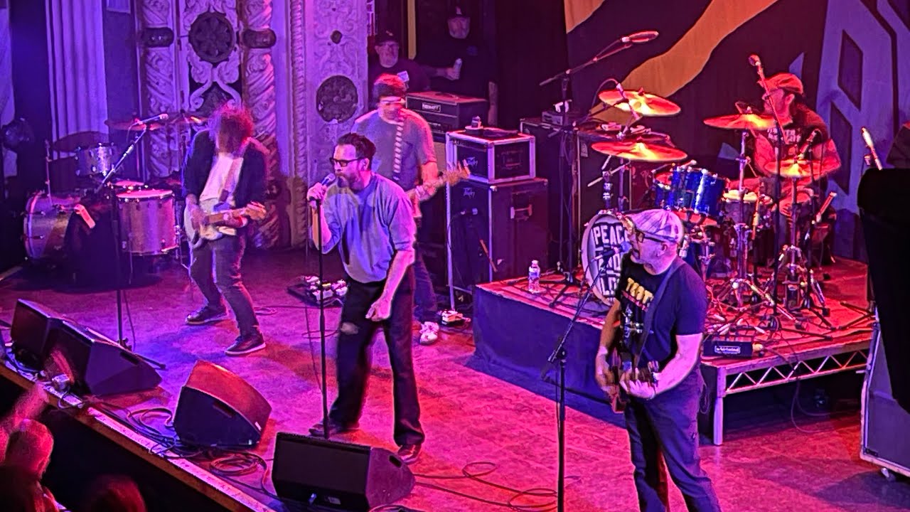 Swingin Utters Windspitting Punk Live 5 11 23 The Metro Chicago