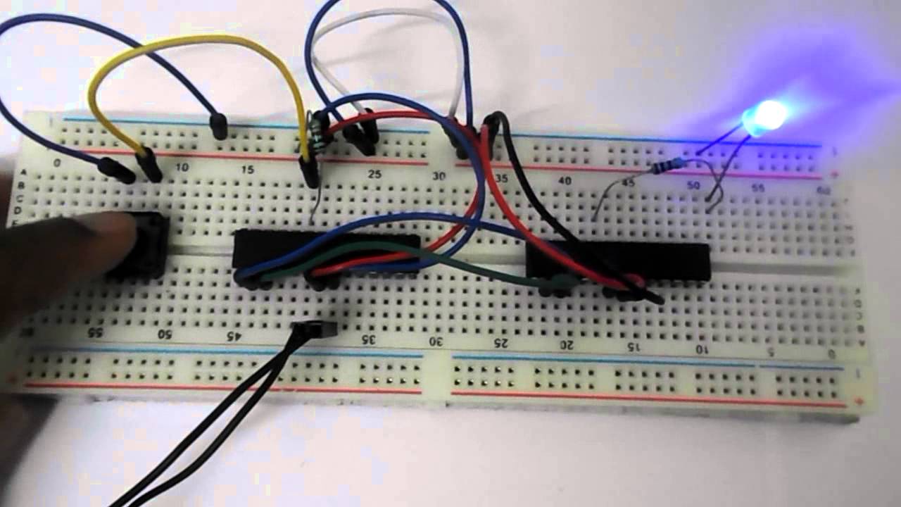 Uart Communication Between Two Atmega8 Microcontrollers Youtube