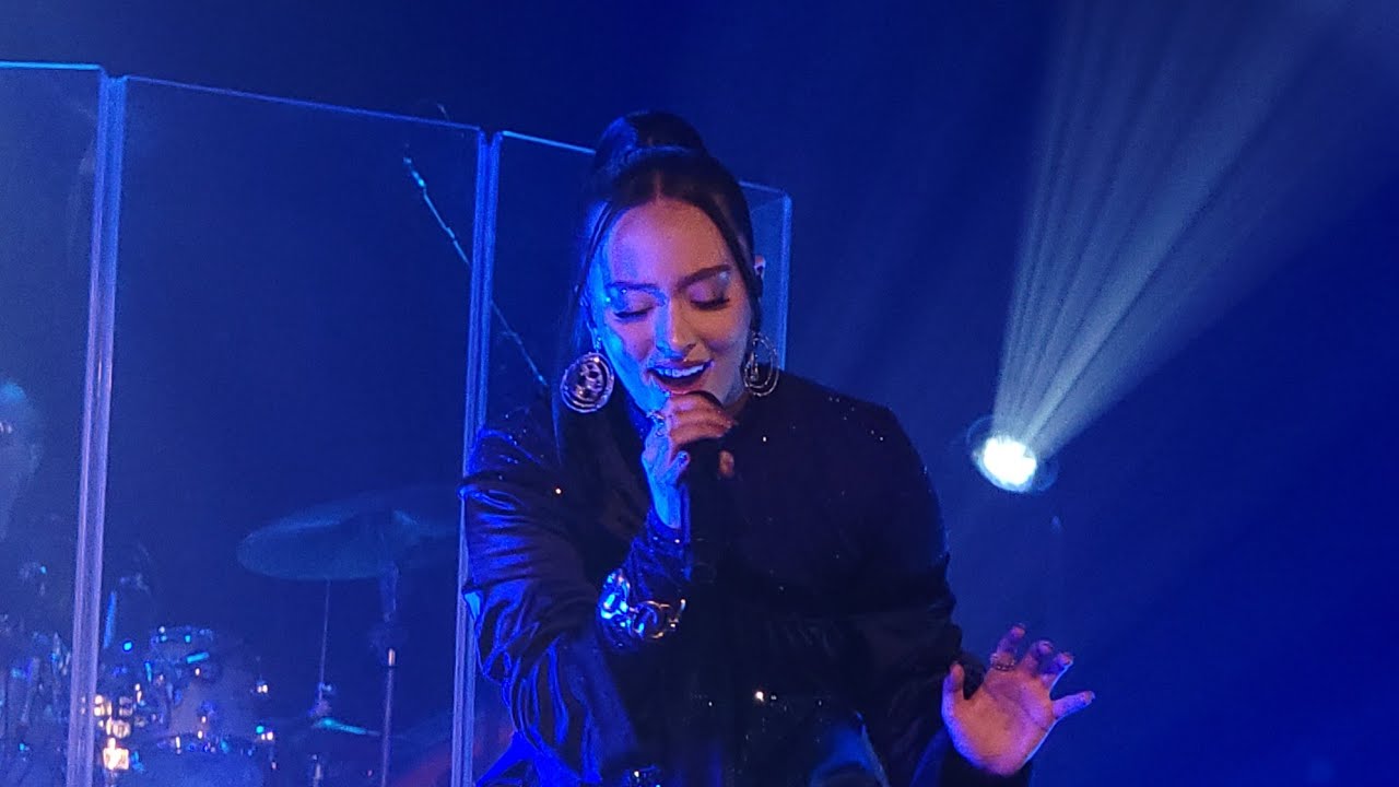 Faouzia Live Concert Youtube