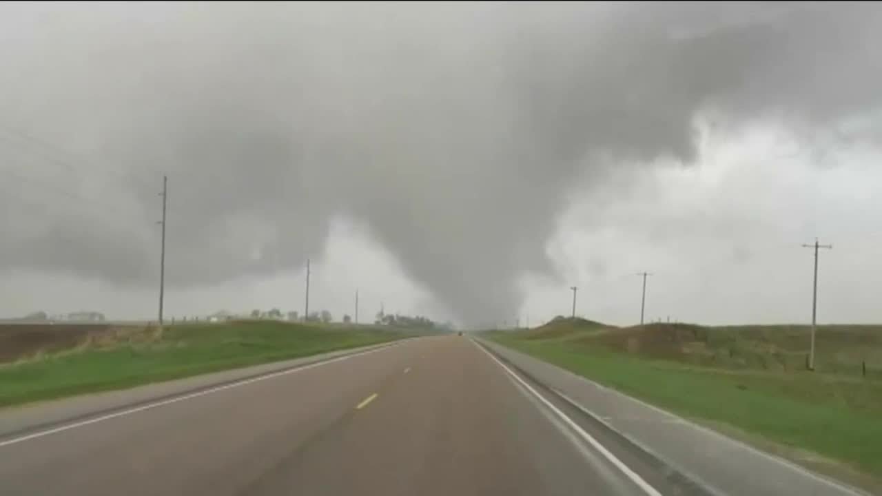 Video Shows Tornado Touchdown In Nebraska Youtube