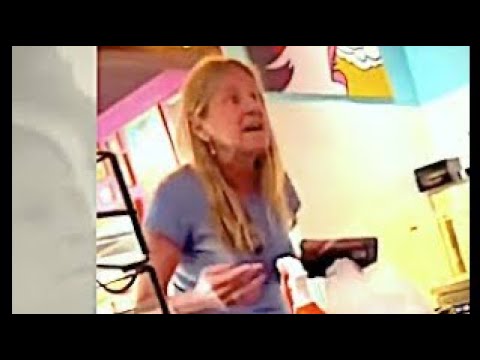 Unhinged Karen Has Epic Meltdown Over A Receipt Youtube