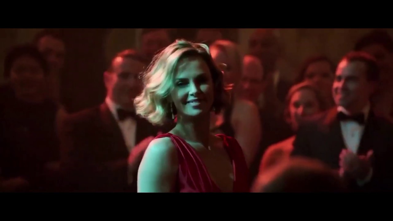 Long Shot 2019 Charlize Theron S Dance Scene Youtube