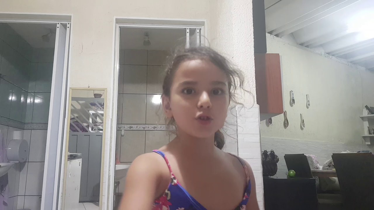 Anna Helena Youtube