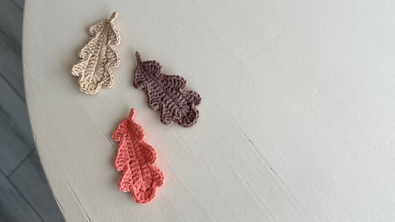 How To Crochet An Autumn Leaf Youtube