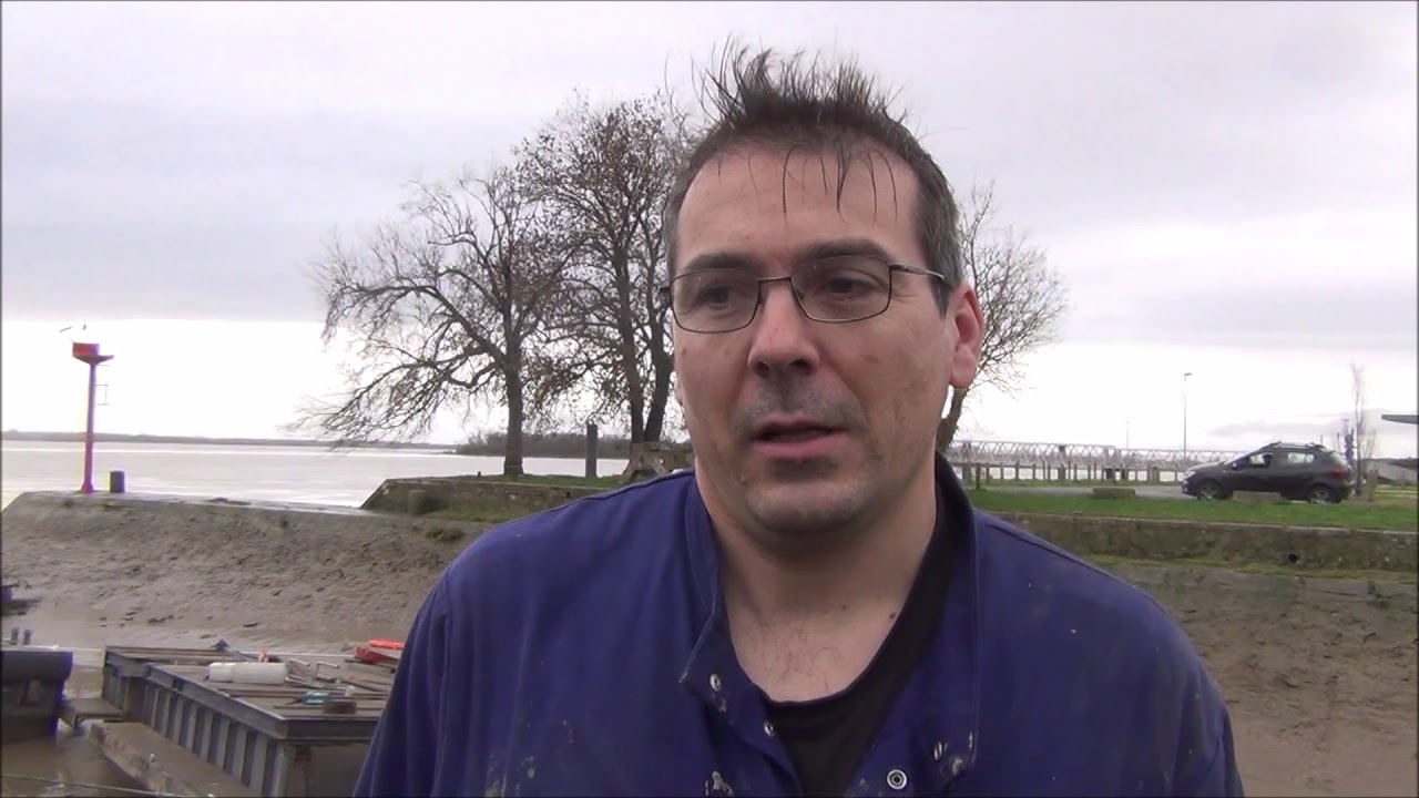 Blaye Les Pontons Partent En Révision Youtube