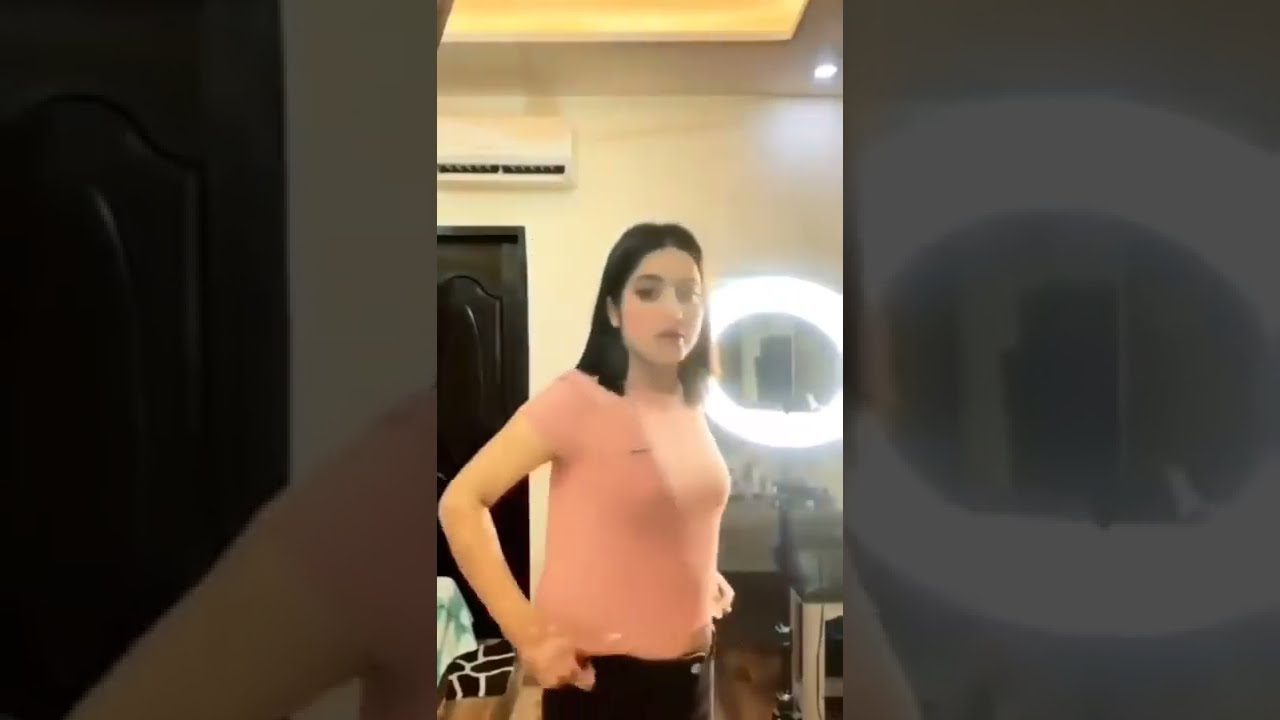 Desi Indian Hot Punjabi Girl Removing Her Bra Panty Showing Her
